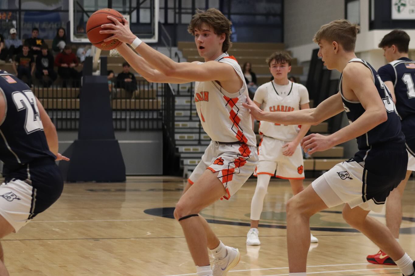 Boys Basketball: Bobcats Fall To Raiders And Gremlins In Overtime Games ...